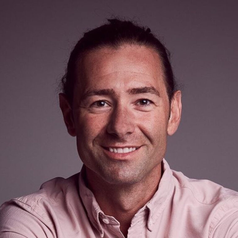 The Reconstruction of Anterior Teeth in a Full Mouth Rehabilitation ...